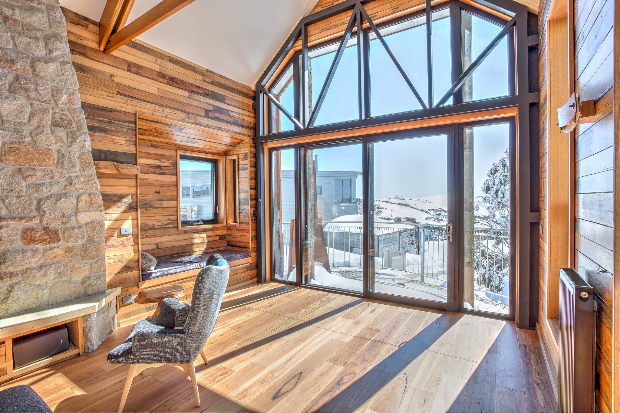 Double Glazing vs Triple Glazing for Windows (2024)